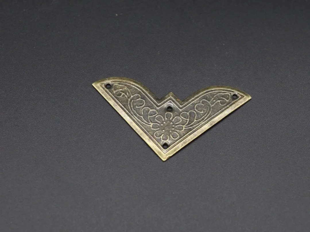 Set of 4 Brass Overhead Corner Protectors for Wooden Box, Decorative ...