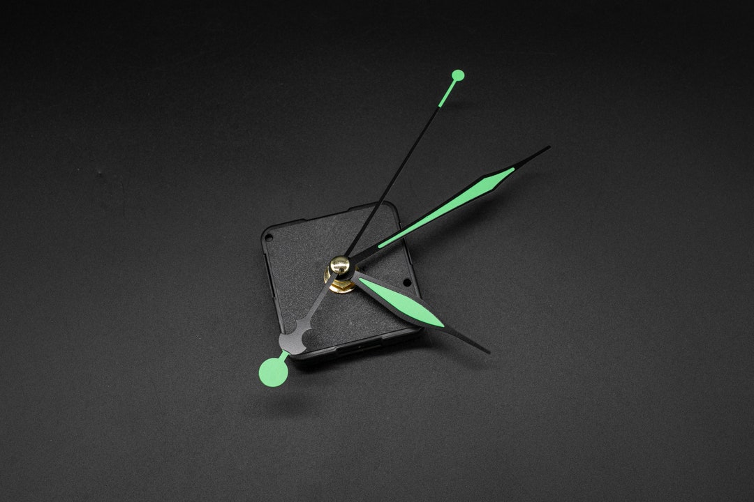 Glow in Night Clocks With Vintage Clock Mechanism Kit - Movements ...