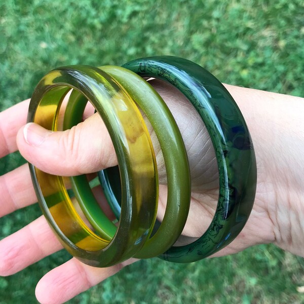 Prystal Bakelite - Etsy
