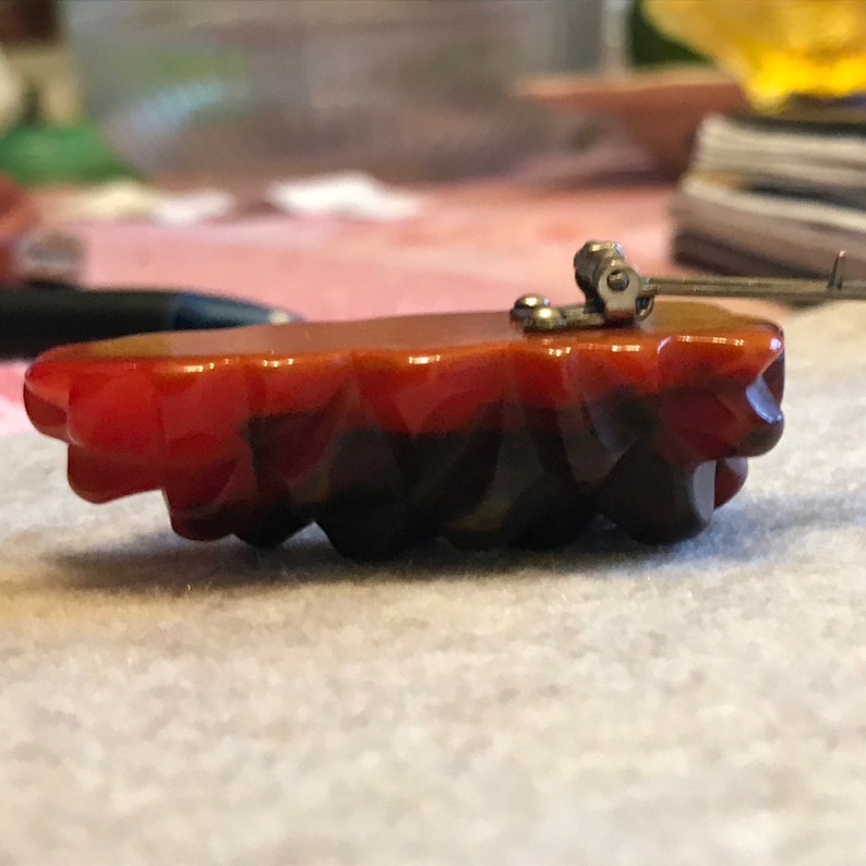 Vintage End of Day Bakelite Pinecone Dress Clip - Etsy