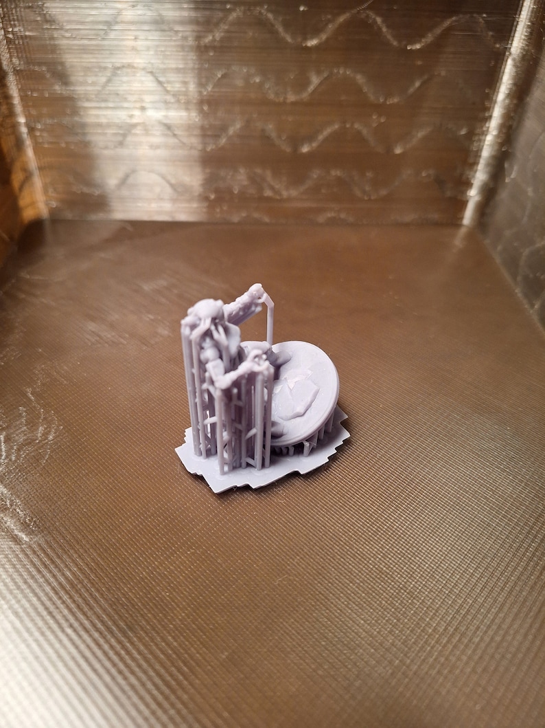 Fallout Assaultron Figure (40mm) : 3D Resin Figurine - Etsy