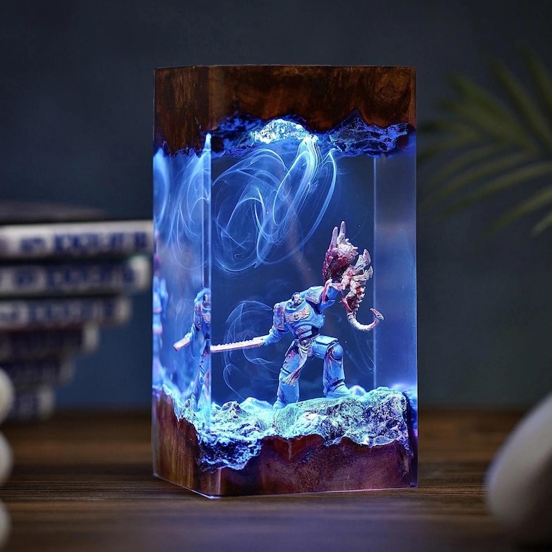 Captain Titus Warhammer 40K Resin Lamp Resin Night Light, Handmade ...