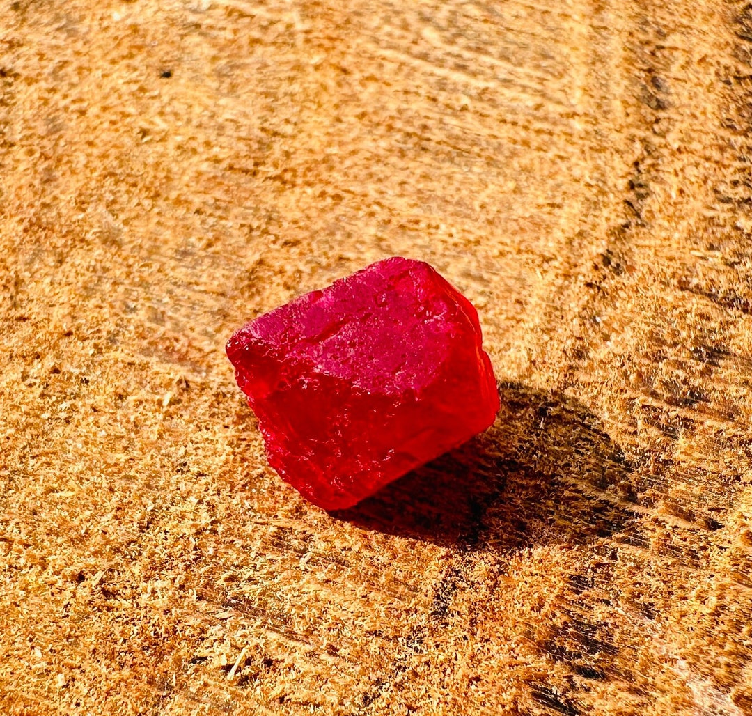 Amazing.! Pigeon Red Spinel Raw - Burmese Red Spinel Stone - Healing ...