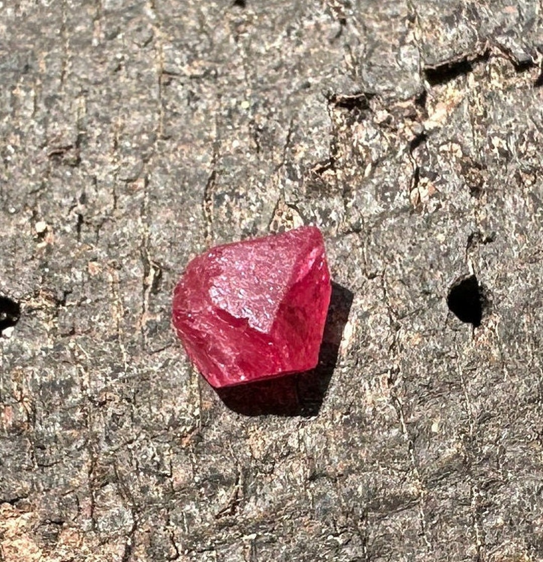 Amazing.! Pigeon Red Spinel Raw - Burmese Red Spinel Stone - Healing ...