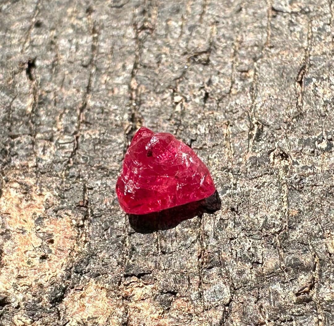 Amazing.! Pigeon Red Spinel Raw - Burmese Red Spinel Stone - Healing ...