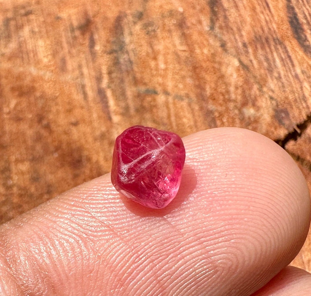 Amazing. Pigeon Red Spinel Raw Burmese Red Spinel Stone Healing Crystal ...