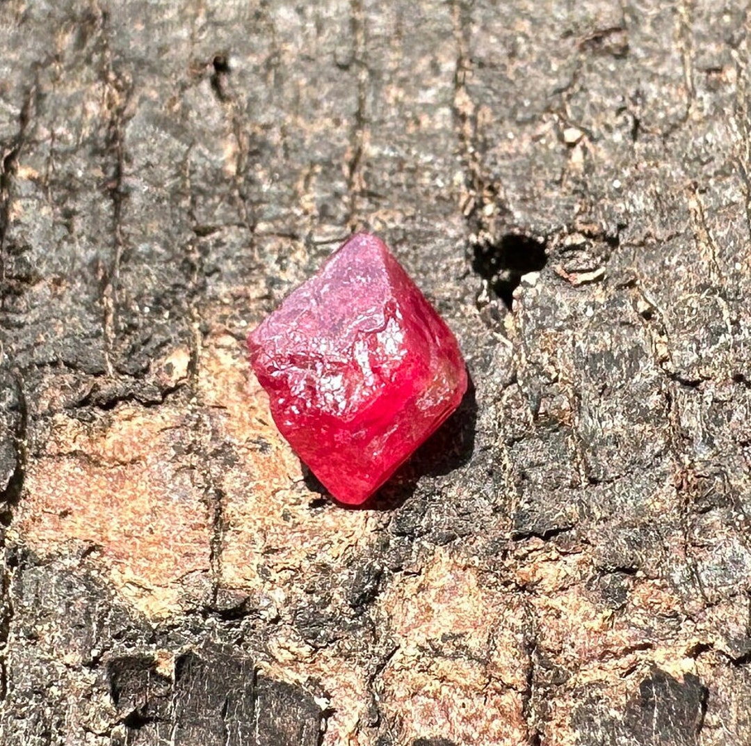 Amazing.! Pigeon Red Spinel Raw - Burmese Red Spinel Stone - Healing ...