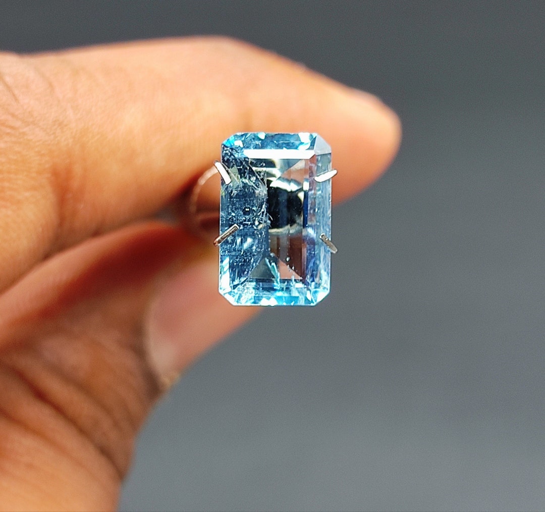 BLUE AQUAMARINE CRYSTAL - Natural Aquamarine Faceted Gemstone ...