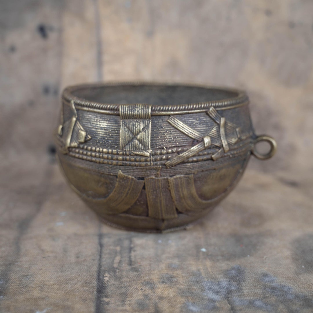 Vintage Brass Cauldron Witch Spell Pot Gold Altar Offering Bowl Wiccan ...