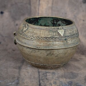 Witches Metal Cauldron Antique Offering Bowl Incense Burner Wiccan ...