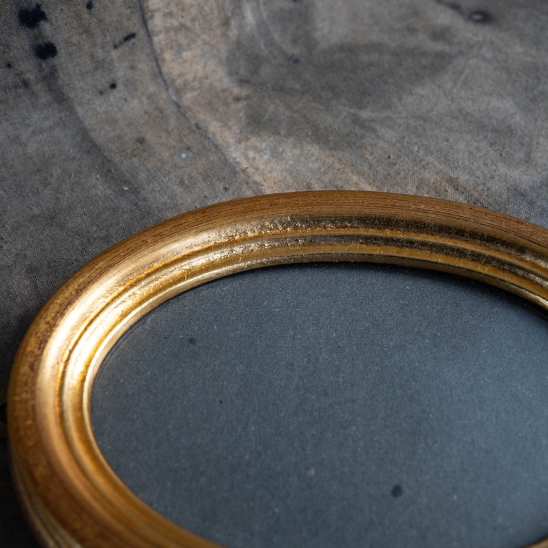 Gold Oval Frame Vintage Gilded Photo Frame Oval Wood Decor - Etsy