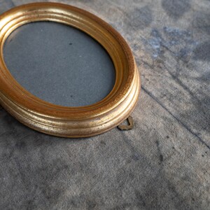 Gold Oval Frame Vintage Gilded Photo Frame Oval Wood Decor - Etsy