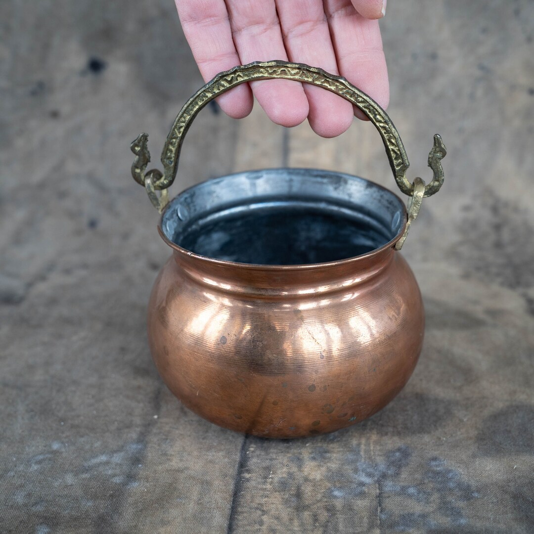 Small Copper Cauldron Antique Spell Pot Witchy Gift Wiccan - Etsy