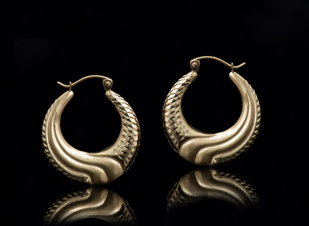 14k Gold Satin Swirl Diamond Cut Shrimp Hoop Earrings,14k Gold Swirl ...