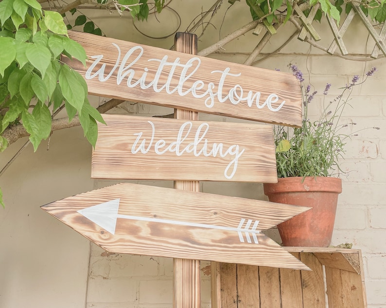 Large Rustic Wedding Directional Sign Wedding Arrow Sign - Etsy UK