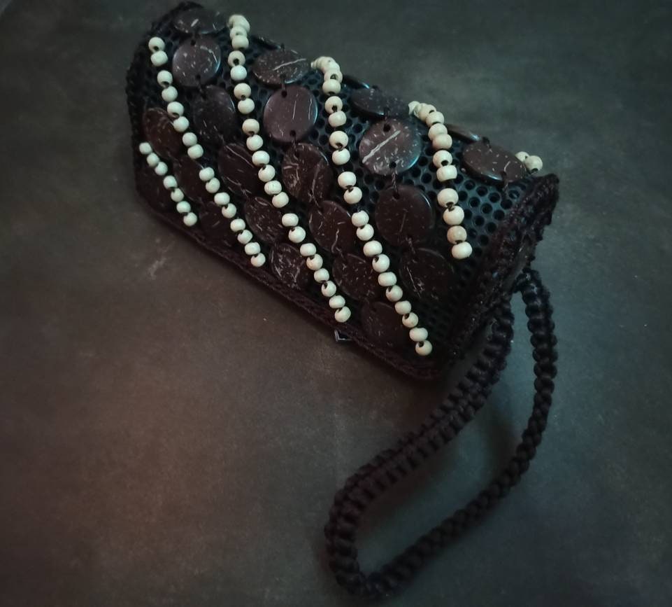 Purse With Coconut Shells and Balsa Wood. Wallet With Coconut | Etsy Canada