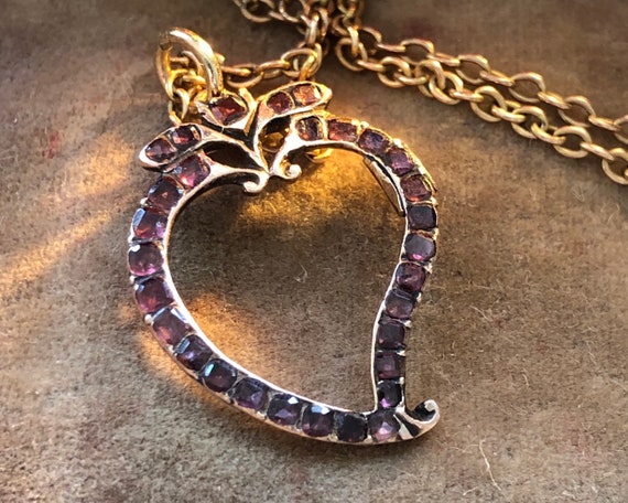 Witch's heart pendant store