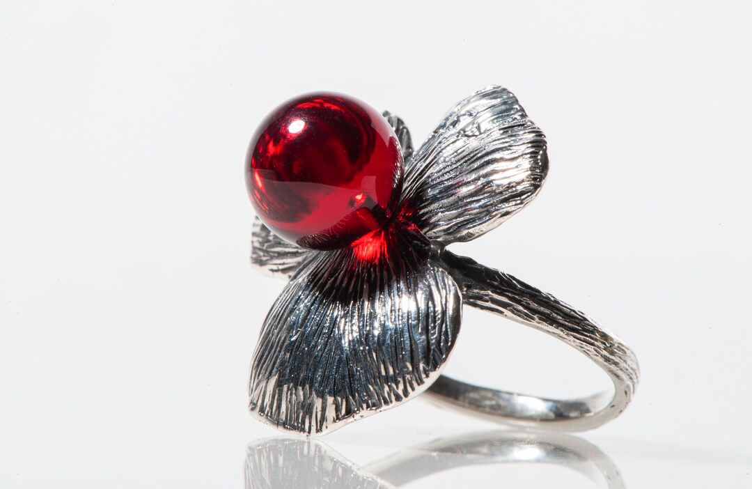 8.5 Size Ring,handcrafted Baltic Red Amber Flower Ring: Sterling Silver ...