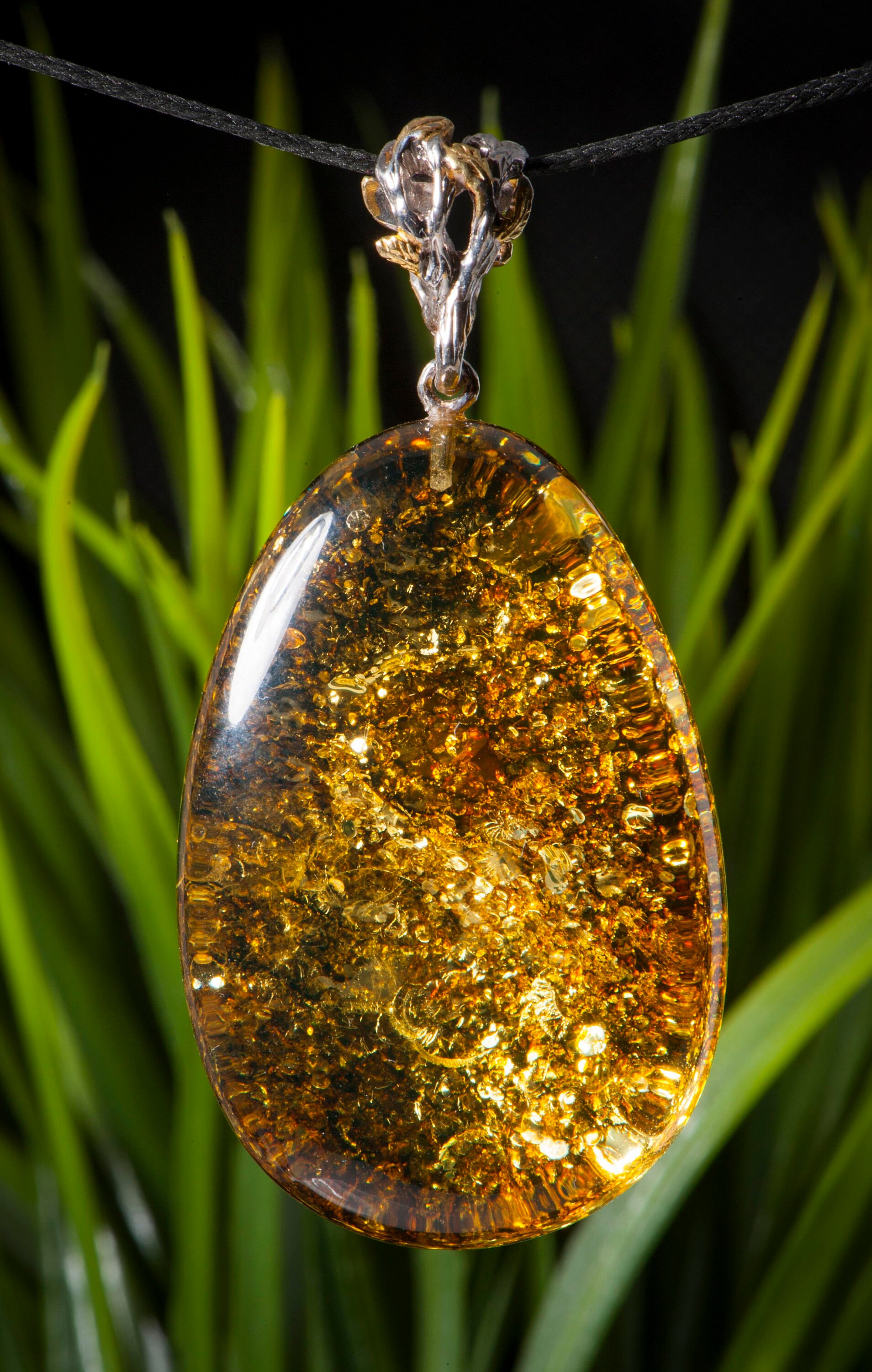 Rare Sparkling Amber With Natural Crust Underneath Green - Etsy