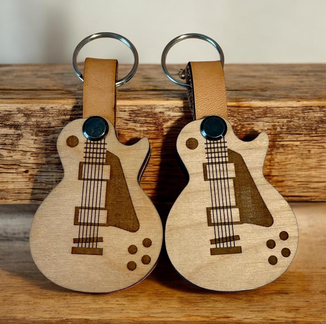 Personalized Guitar Keychain | Custom Musician Gift | Engraved Keychain ...