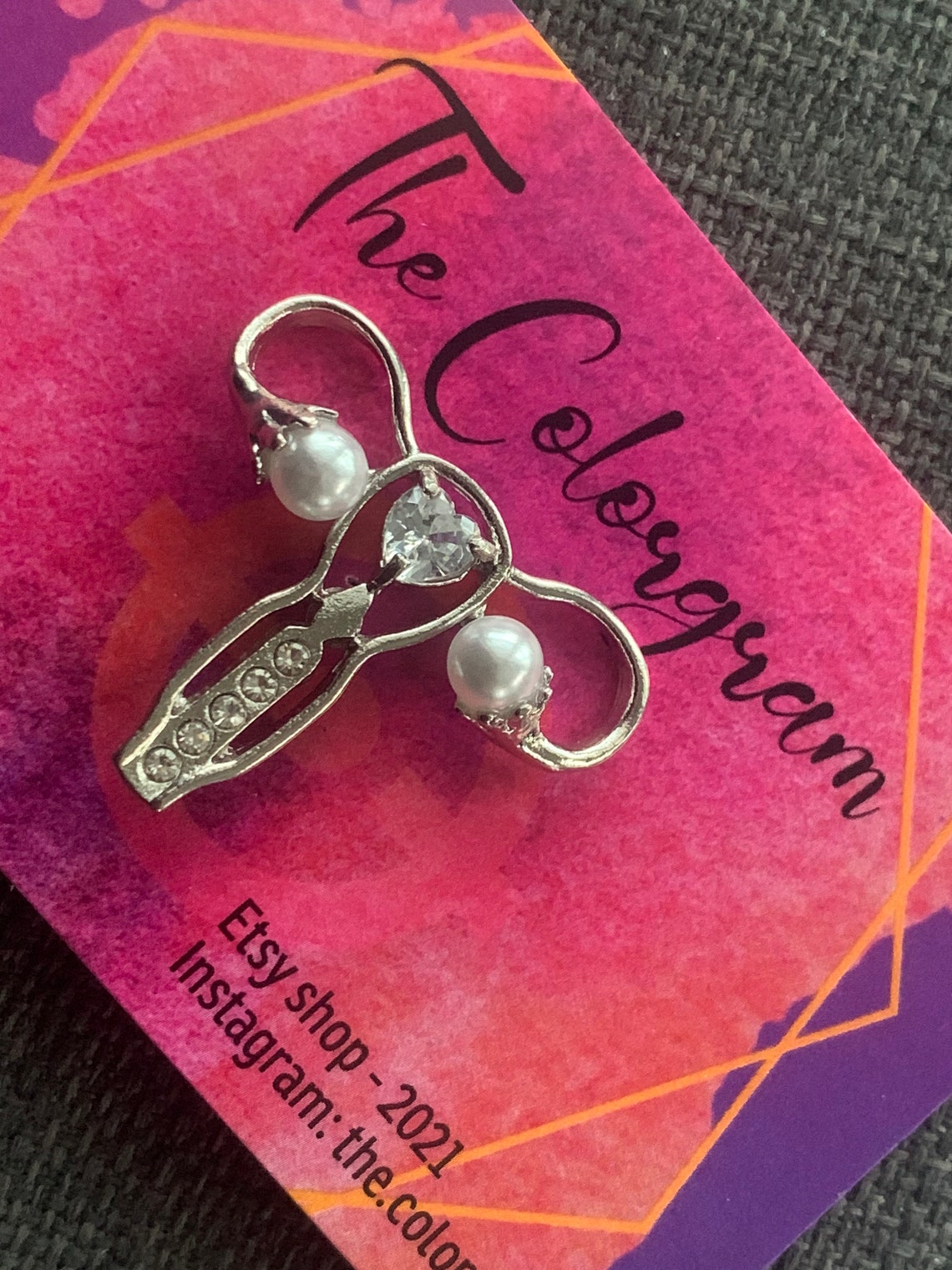 Uterus pin ovaries pin Pearl pins pins for nurses | Etsy