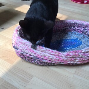 Appleton Kitten Basket - Etsy