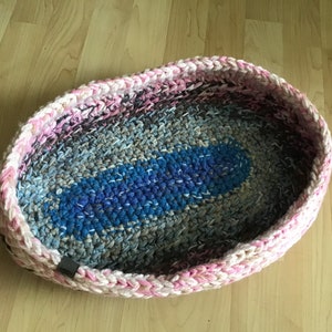 Appleton Kitten Basket - Etsy