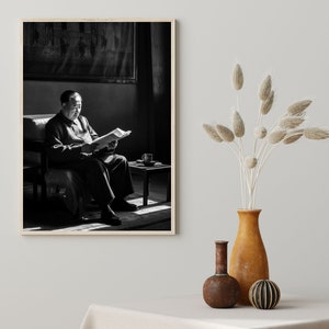 Mao Zedong Reads the Newspaper Poster Wall Art Home Decor - Etsy Canada