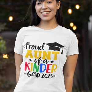 Proud Aunt Kinder Grad 2025 SVG: Family Shirts Cut Files (digital ...