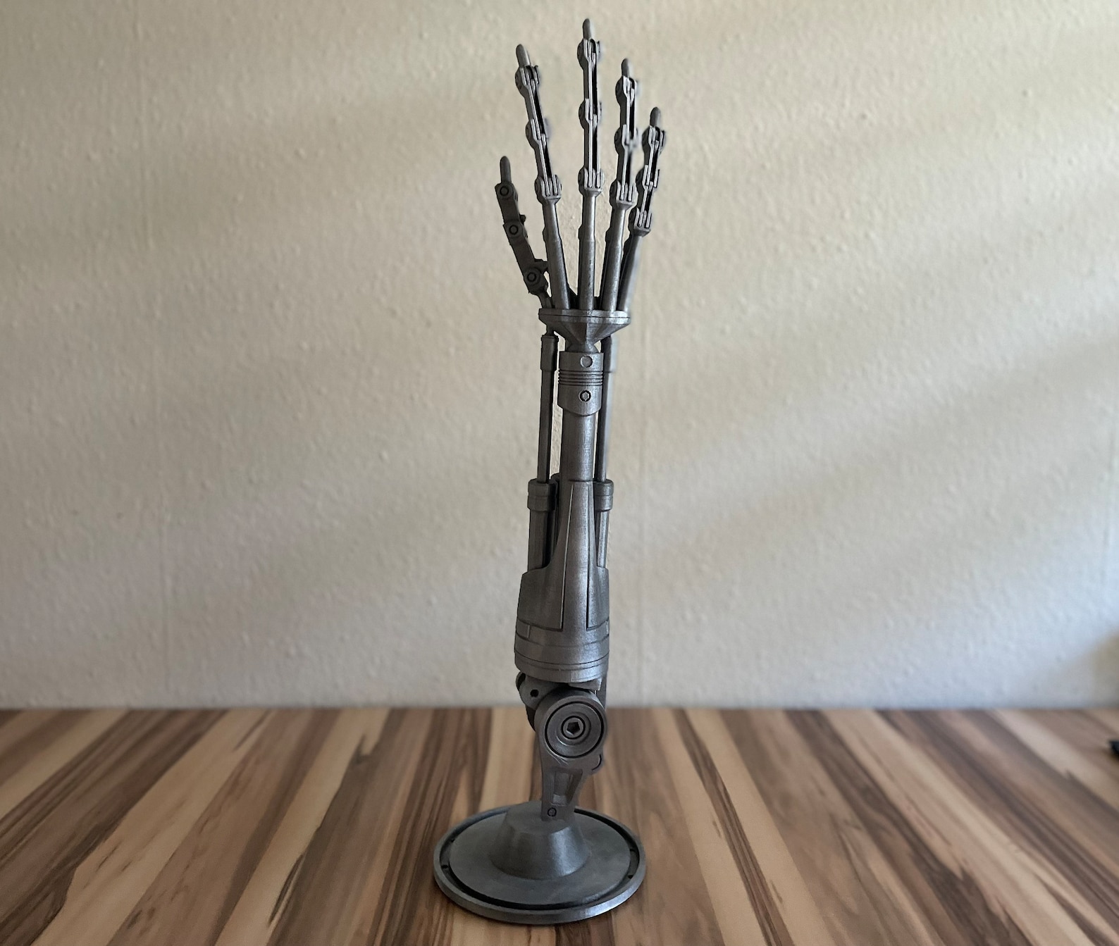 Terminator T800 Arm Replica - Etsy