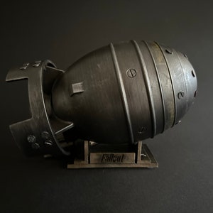 Fallout Mini Nuke | Fatboy | Real Size - Etsy