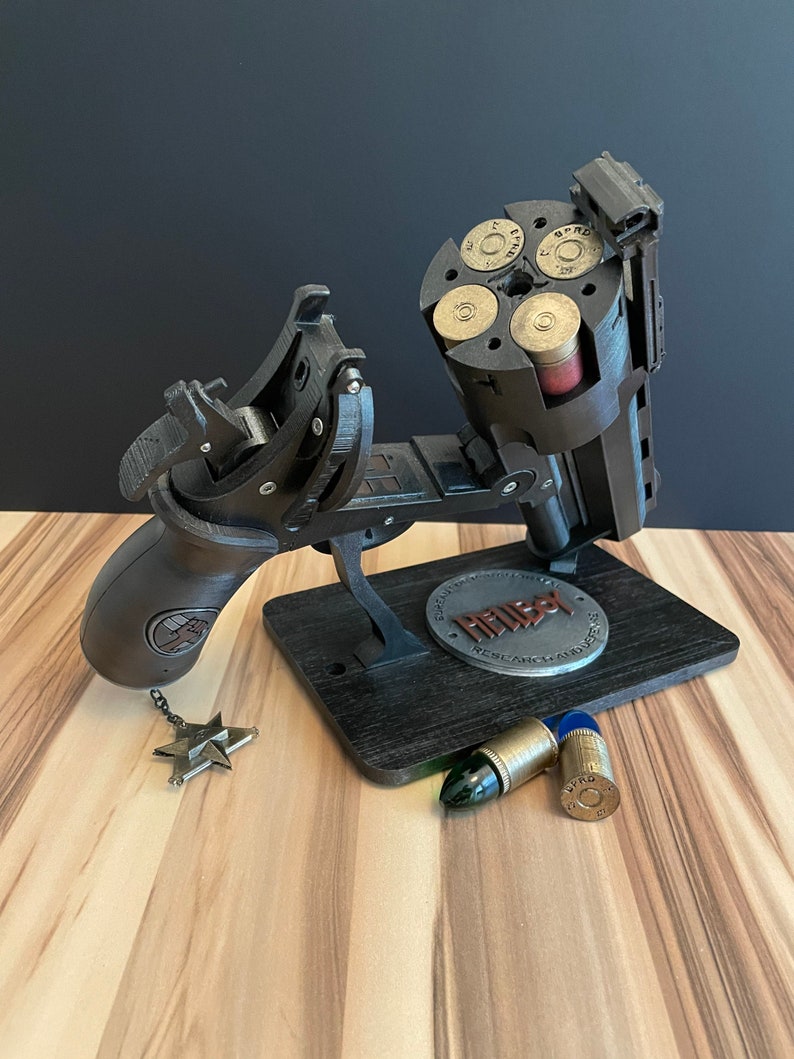 Hellboy Good Samaritan Revolver Display Replica - Etsy
