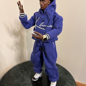 2PAC ICONIC 1/6 Scale Figure - Etsy