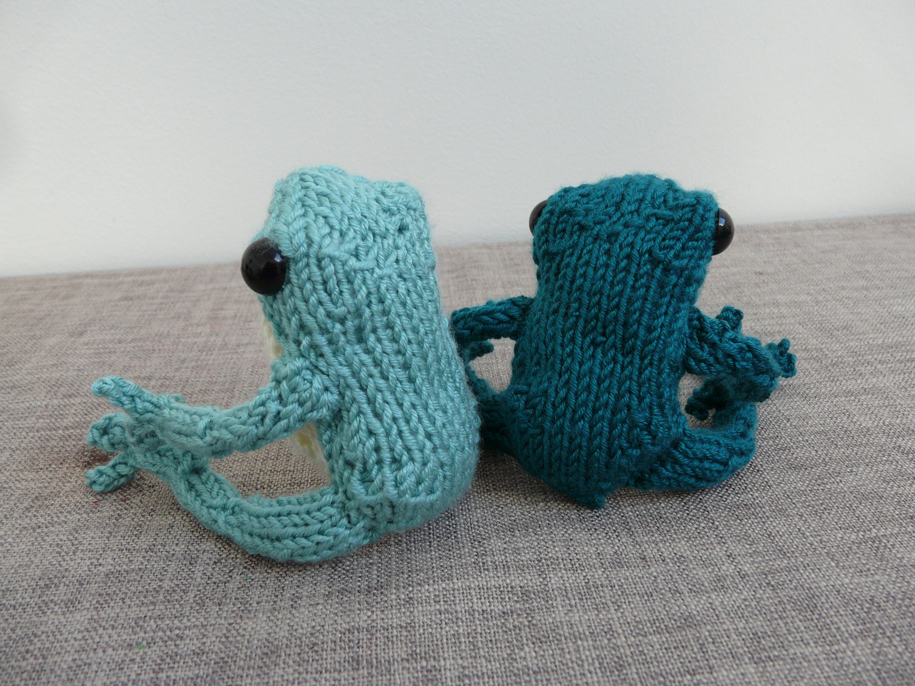 Handmade Knitted Frog - Etsy UK