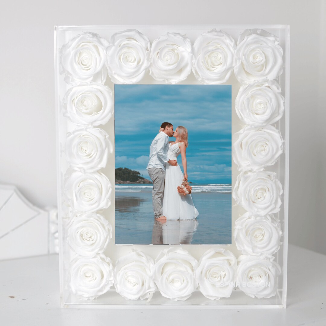 Forever Rose Picture Display 18 Preserved Roses in Acrylic Display Wall ...
