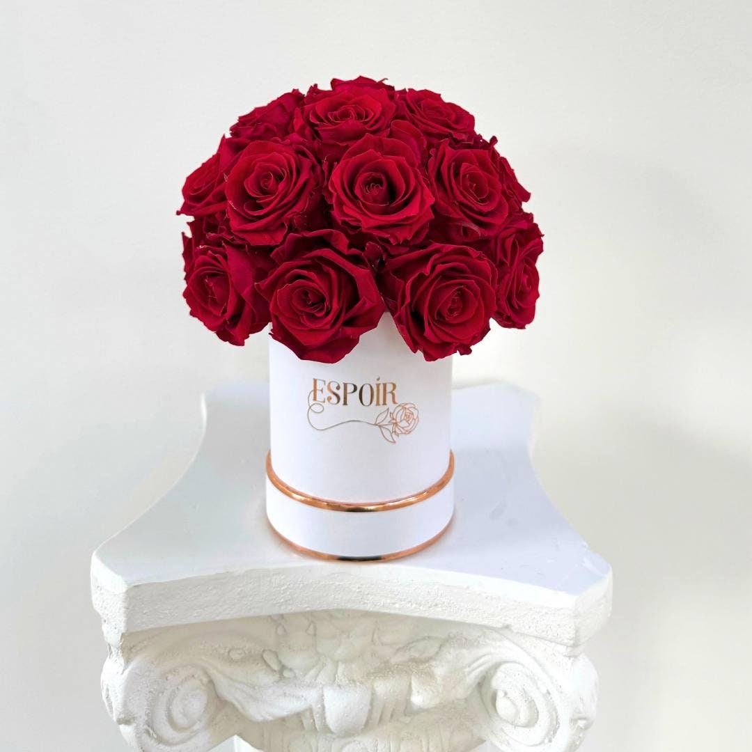 Eternal Red Rose Bouquet: Preserved Floral Centerpiece - Etsy