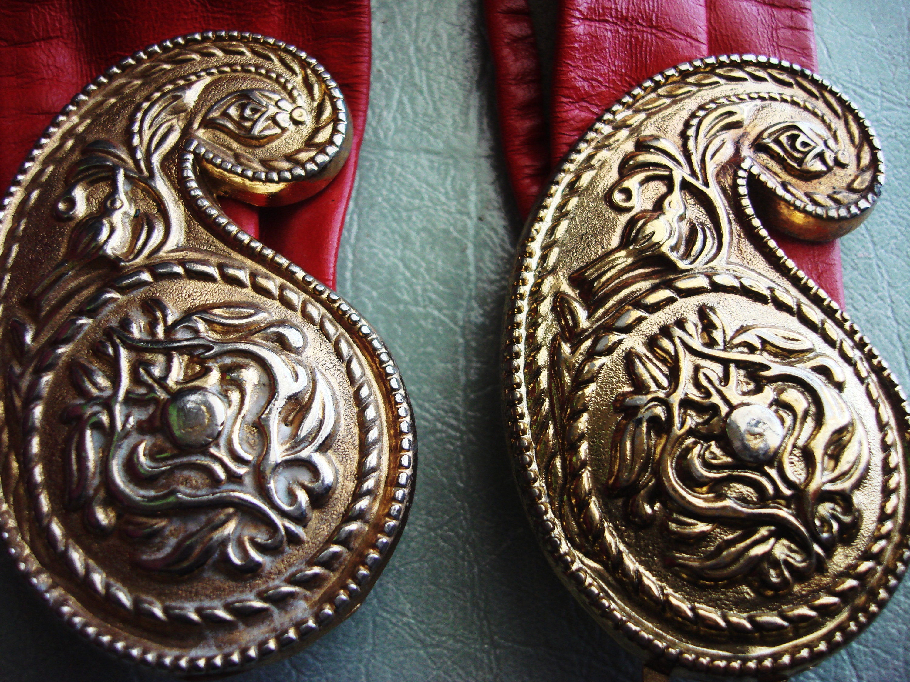 RED CLIP BUCKLE Belt - Etsy