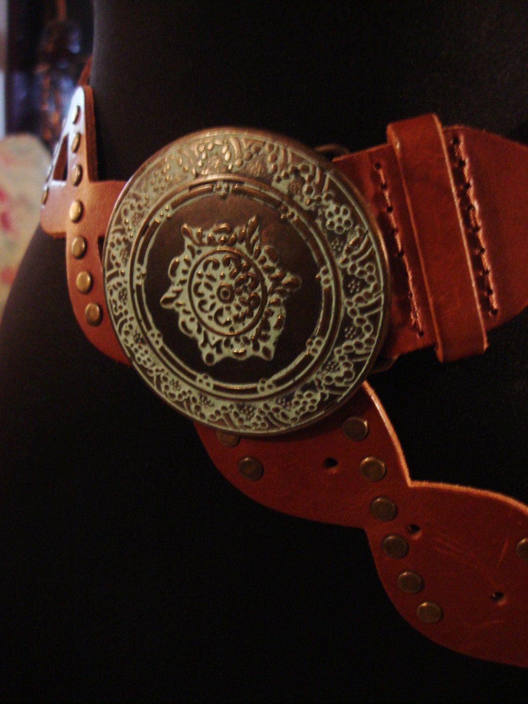 ROUND RUSTIC BUCKLE - Etsy