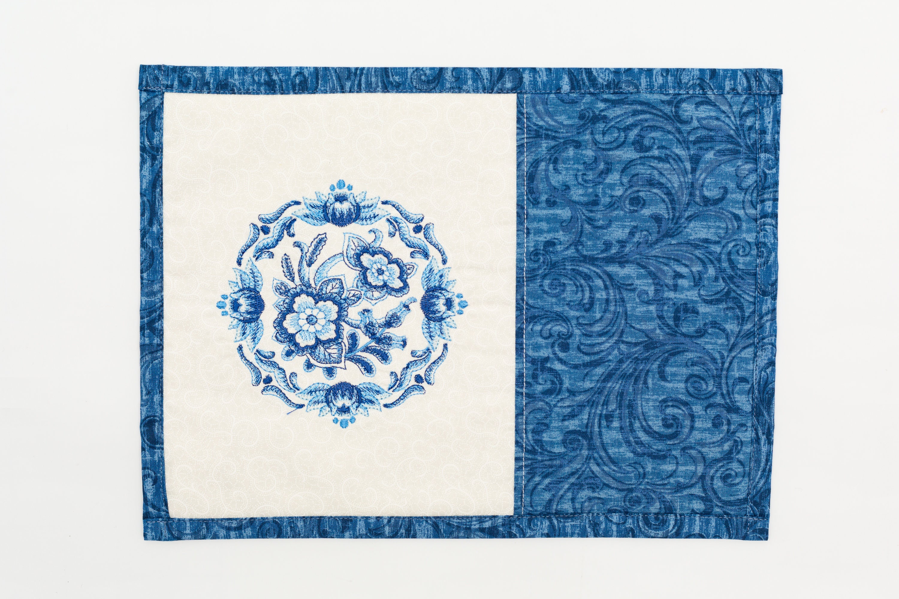 Blue Delft Floral Medallions Vintage Inspired Embroidered Mug Rug ...