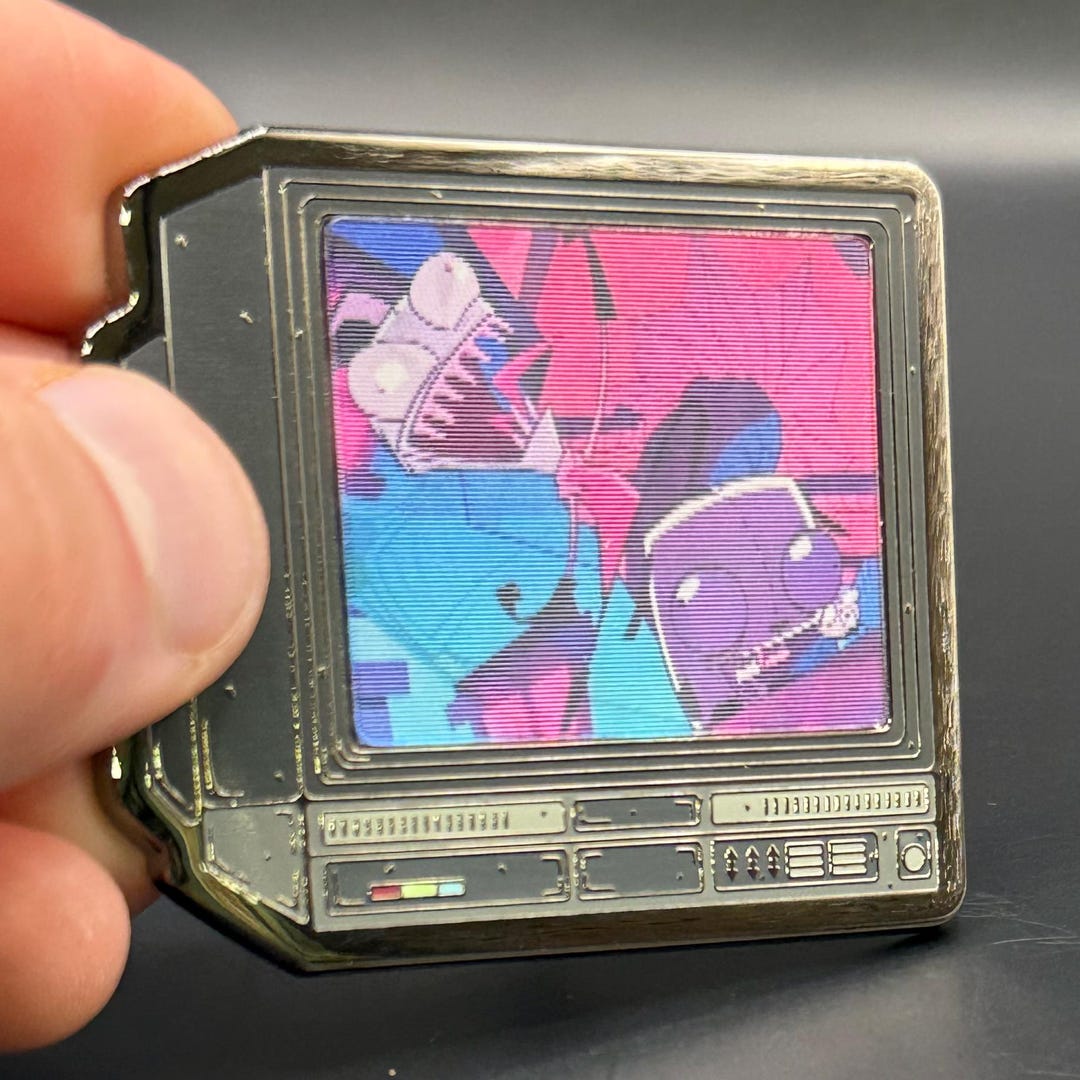 2.5" Lenticular Alien Animation 2000s CRTV Enamel Pin - Etsy