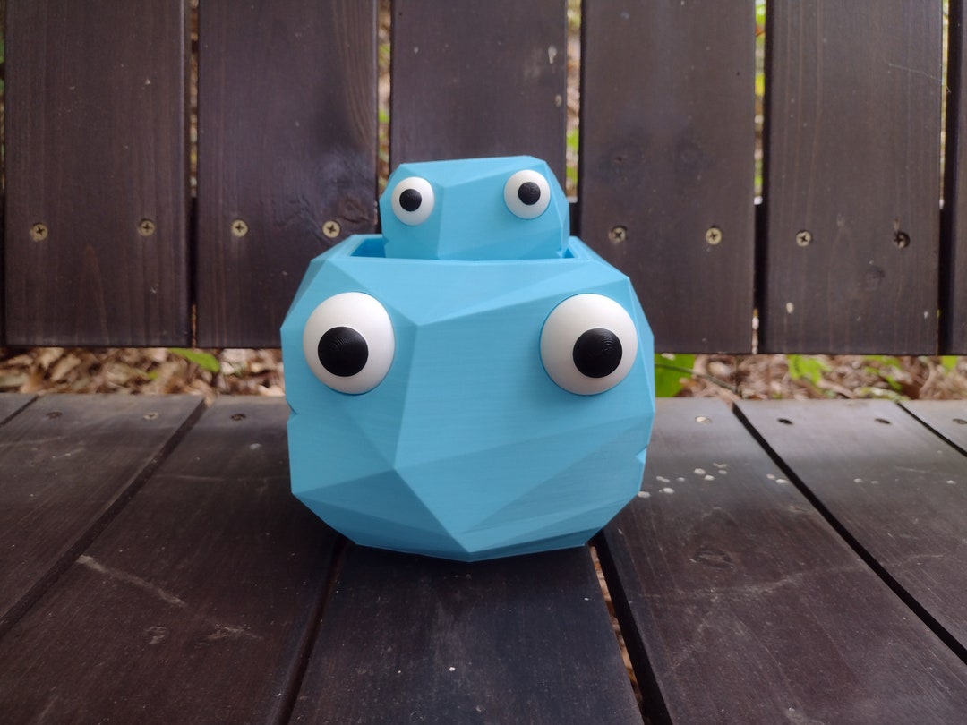 Ice Pikmin Planter Pot - Etsy