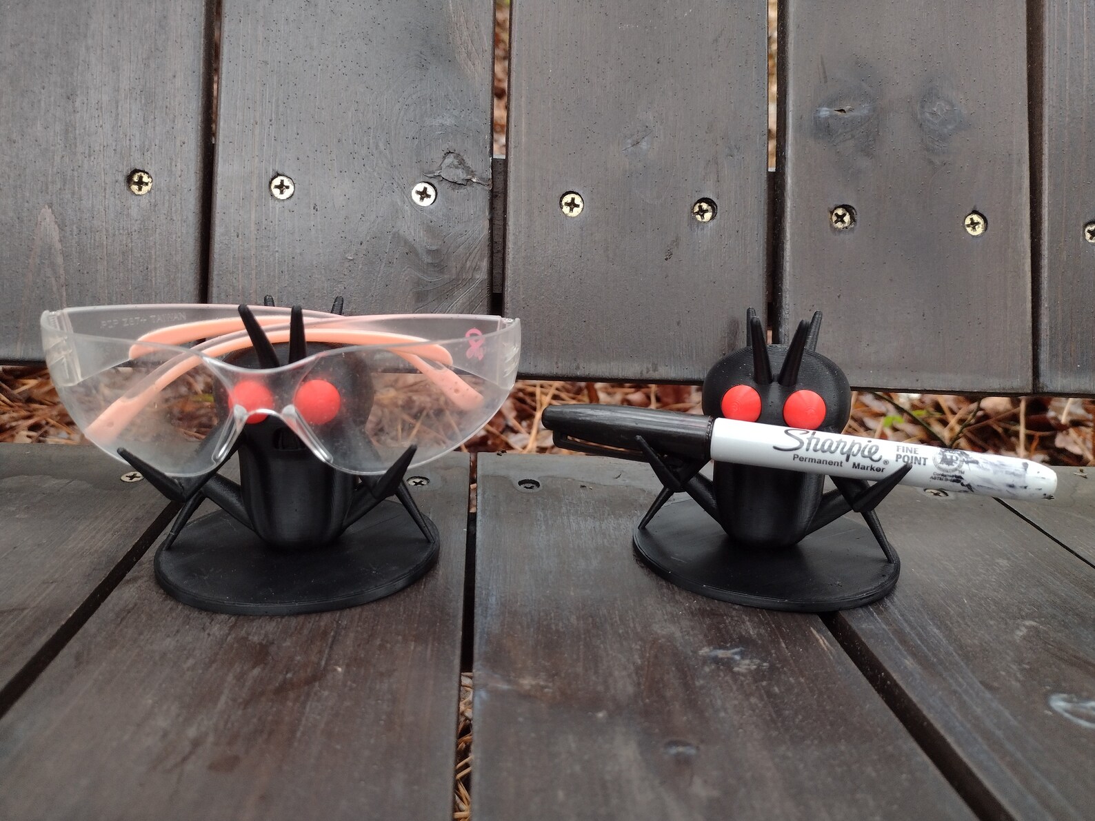 Lethal Company Hoarding Bug Pen Holder Figure Desk Decoration - Etsy