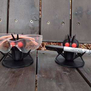 Lethal Company Hoarding Bug Pen Holder Figure Desk Decoration - Etsy