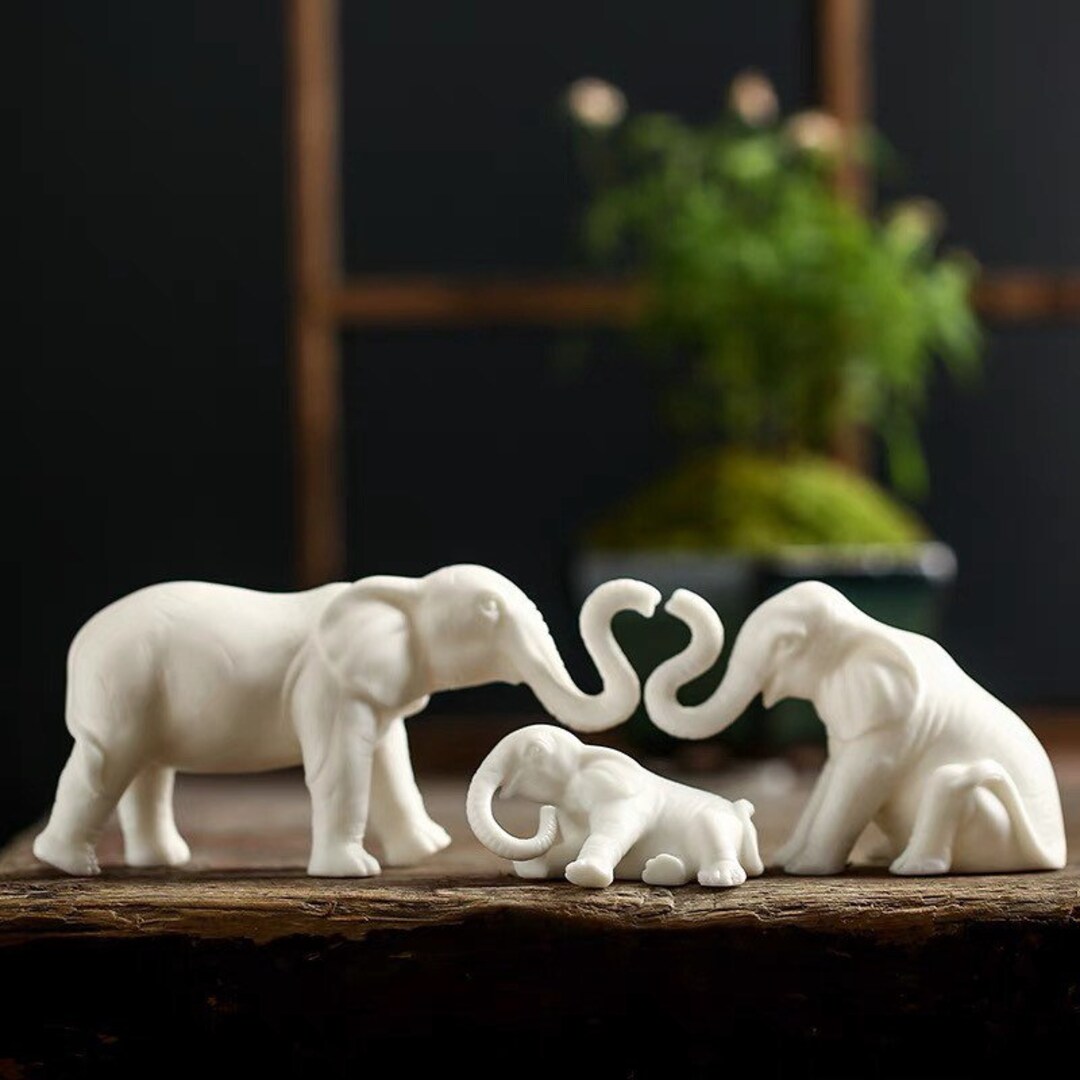 Ceramic Elephants Couple and Family Home Ornament Set of 2 or 3 - Etsy