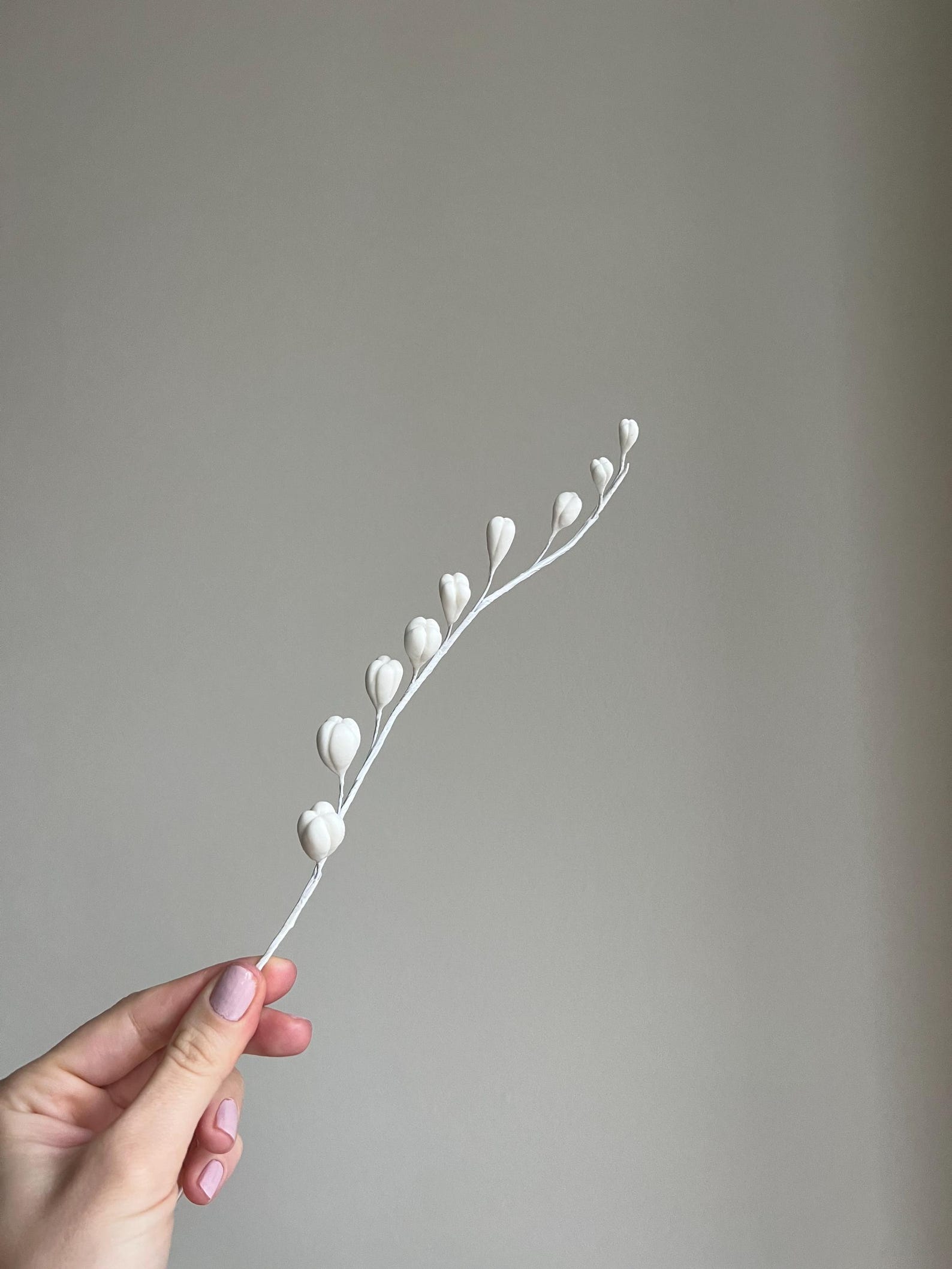White Gum Paste Cake Buds: Edible Wedding Cake Topper, Set of 3 - Etsy