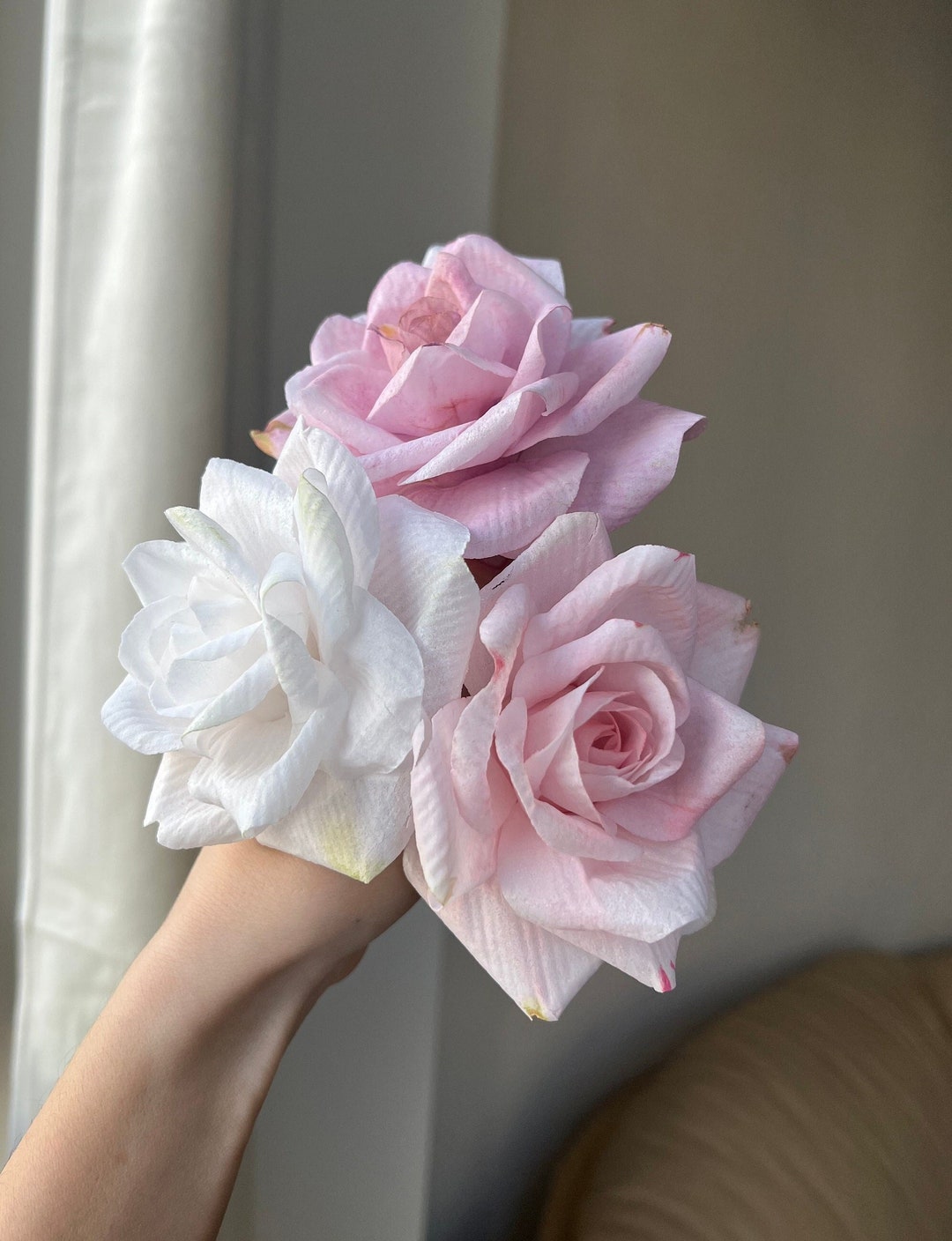 Wafer Paper Roses, Set of 3 Roses for Cake Decoration, Wedding Cake ...