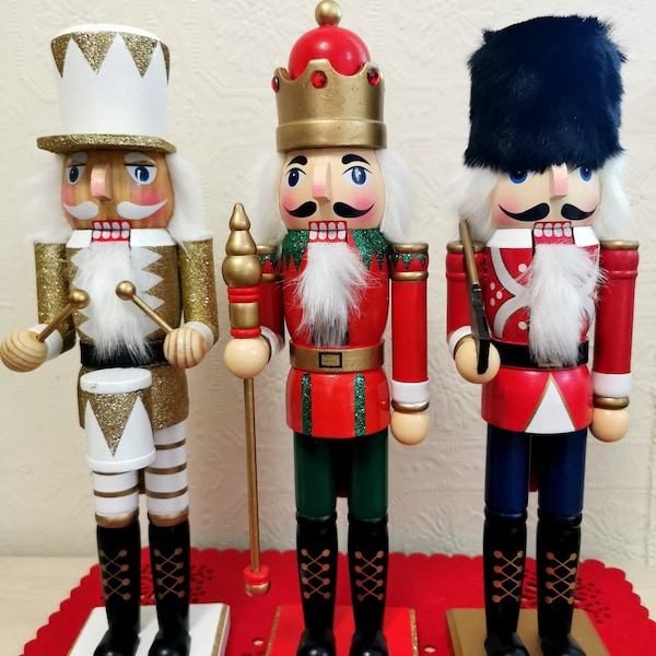Wooden Nutcracker Soldiers - Etsy