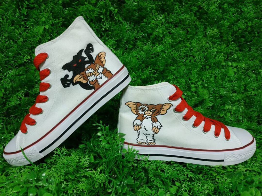 Hand-painted Gremlins Sneakers. Converse Custom Gizmo. - Etsy