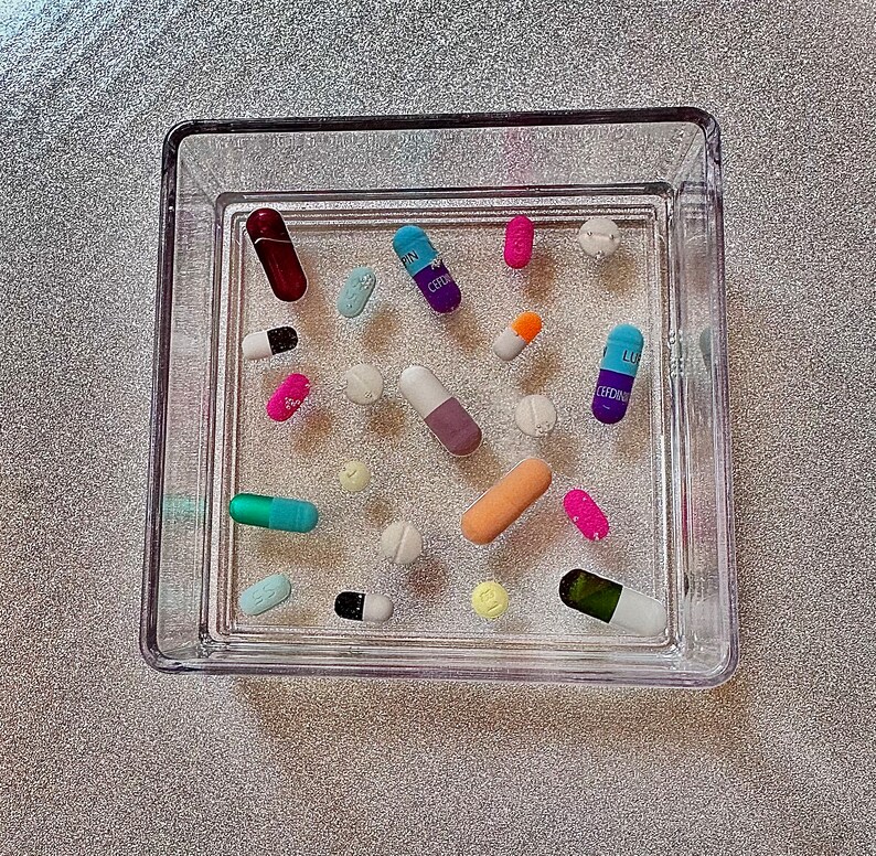 Chill Pill Acrylic Tray: Resin Storage Tray (4x4x2) - Etsy