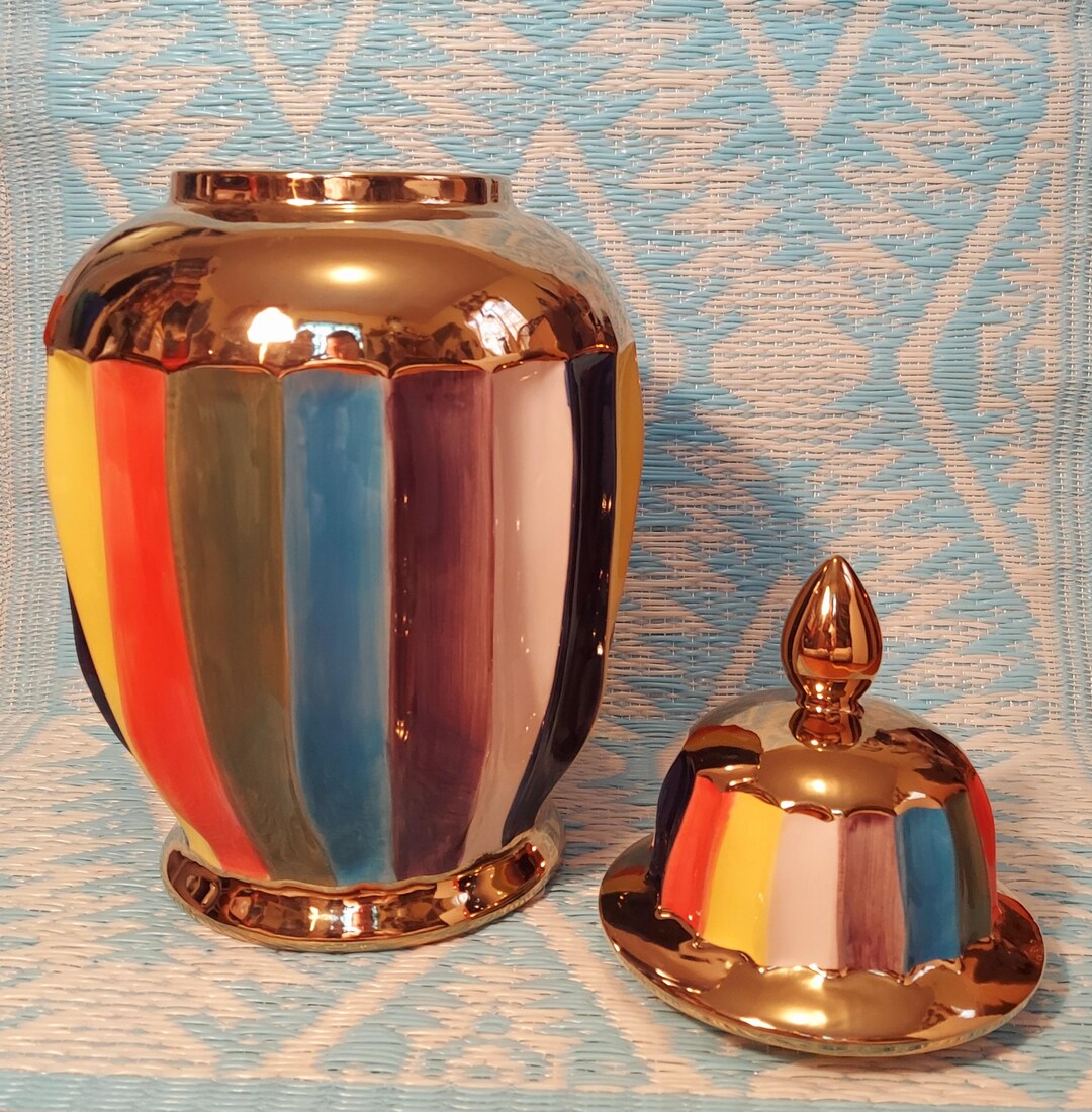 Ochumare Sopera Tinaja Orisha of the Rainbow Vessel Oshumare Nana ...